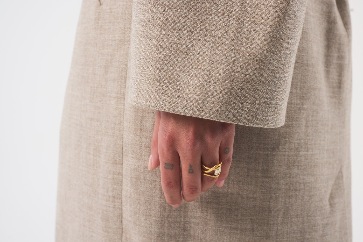 DREE GREY UNDYED COAT