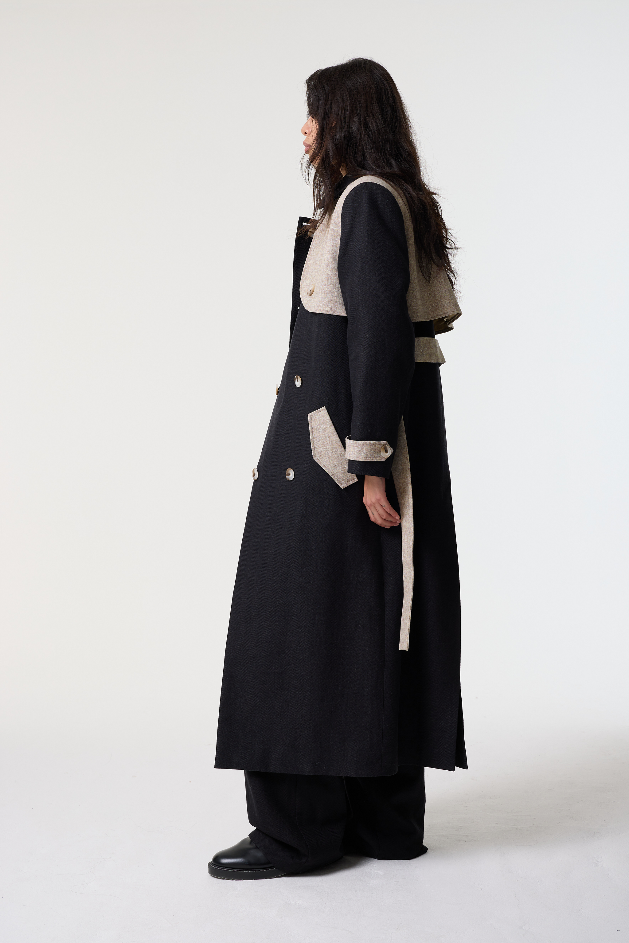 CHANAH BLACK COAT
